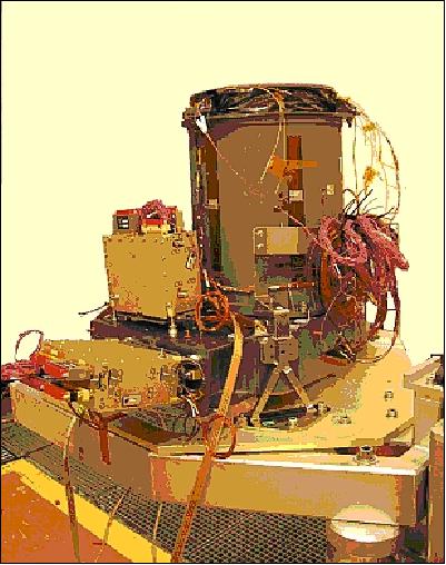 Photo of the NAOMI instrument assembly for the SPOT-6 spacecraft ...